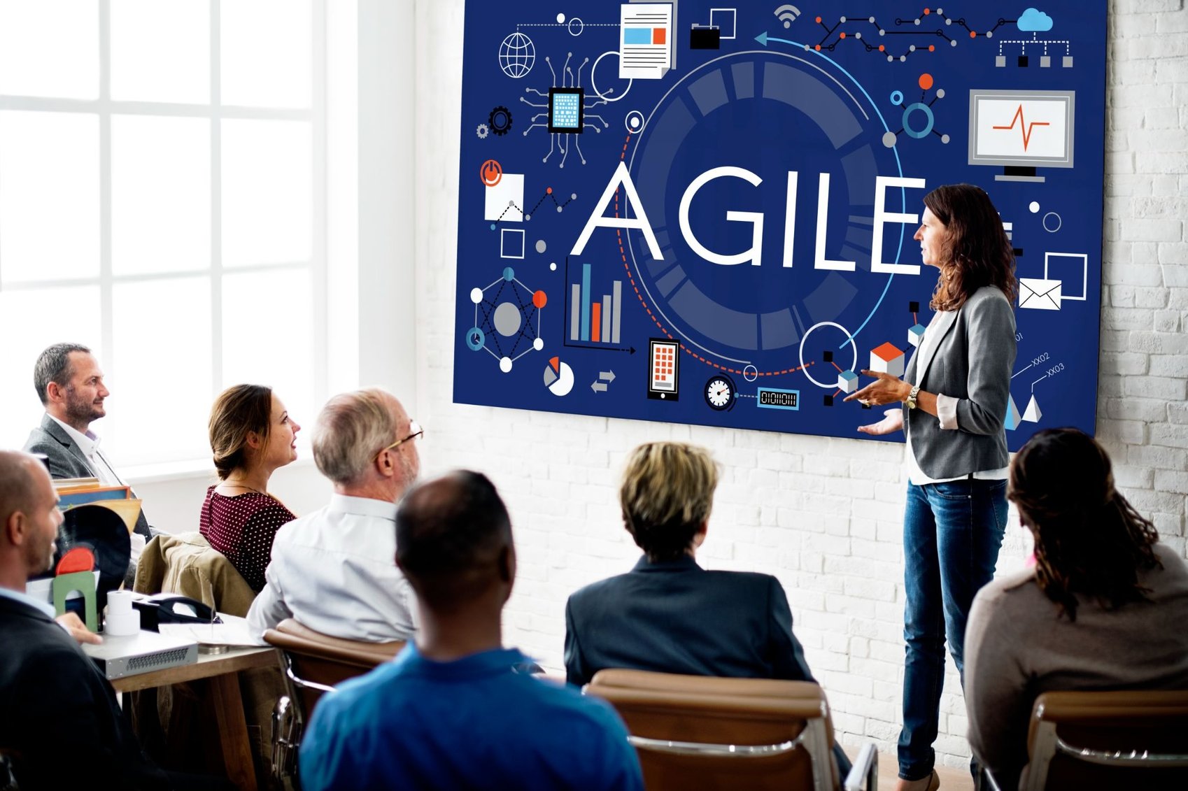 What is Project Sponsor? The Role and How It Brings Success